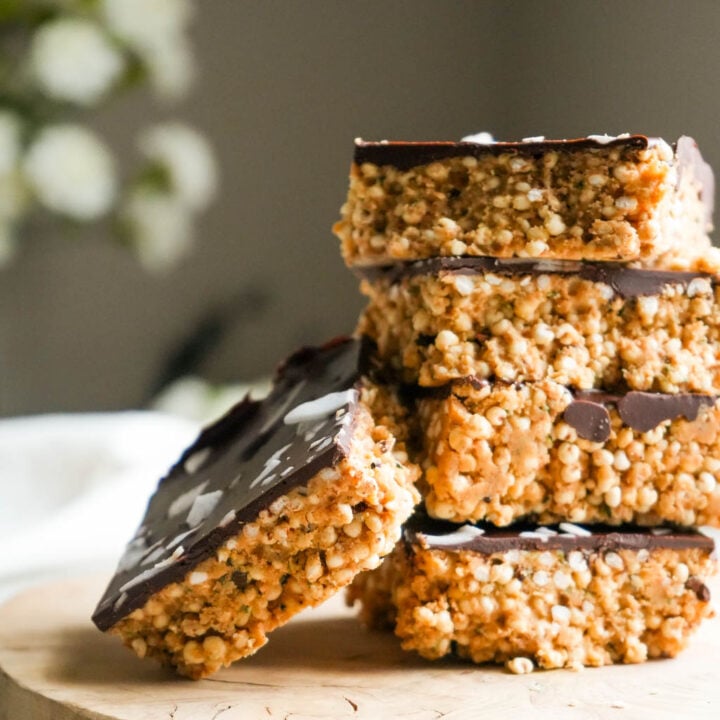 Puffed Quinoa Protein Bars (Grain-Free!) - Good Food Baddie